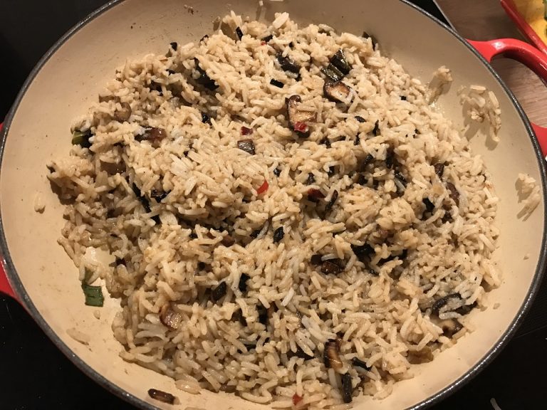 Stegte ris – Hakkesnitte